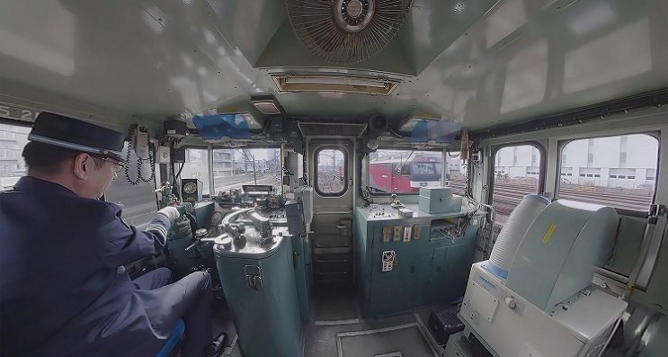EF65の運転室にいる感覚をVRで 収録区間は貨物新鶴見信号場～東京貨物ターミナル駅 DMMで21日から配信 | 旅とおでかけ 鉄道チャンネル