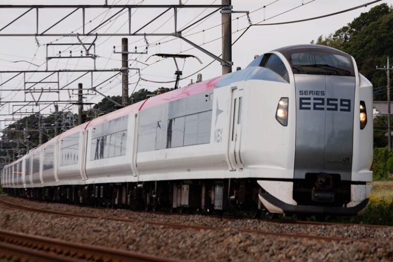房総特急「しおさい」にE259系を投入、フリーWi-Fiや電源コンセントが使える「成田エクスプレス」用の車両 2024年春ダイヤ改正 | 鉄道ニュース | 鉄道チャンネル