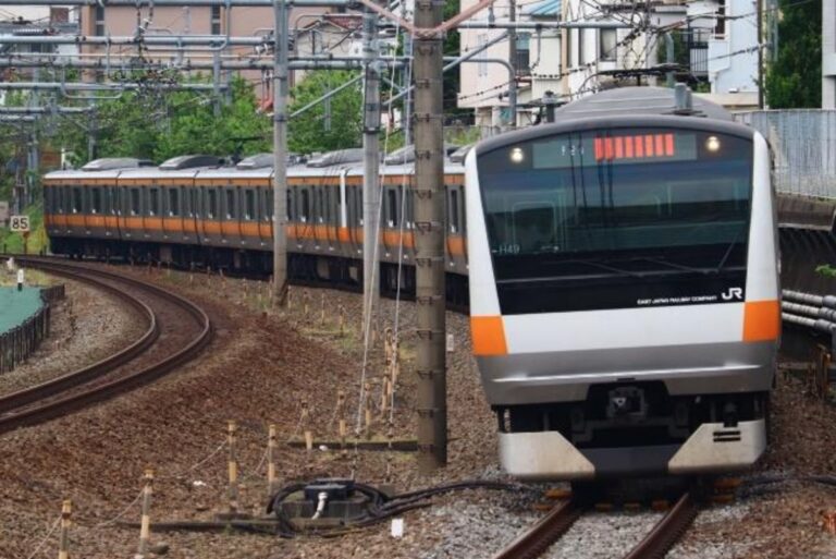 グリーン車サービス開始で話題の中央線、E233系「10両編成」の撮影会を3月下旬に開催 | 旅とおでかけ 鉄道チャンネル